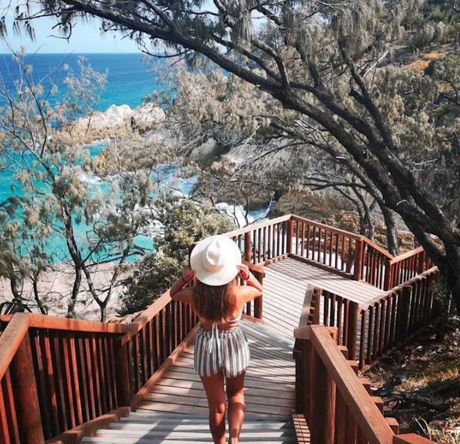 North Stradbroke Island | Full Day Tour - Summer Travel